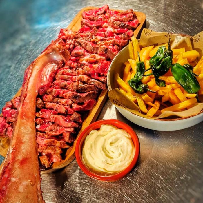 RESTAURANT LA FERRERIA | TONA | Menú diario y comida para llevar