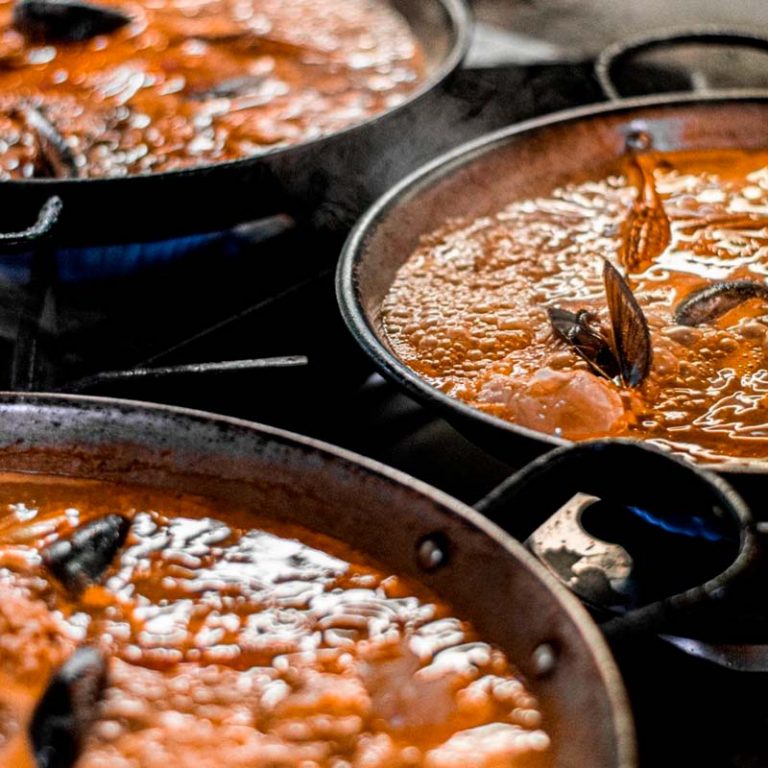 RESTAURANT LA FERRERIA | TONA | Menú diario y comida para llevar